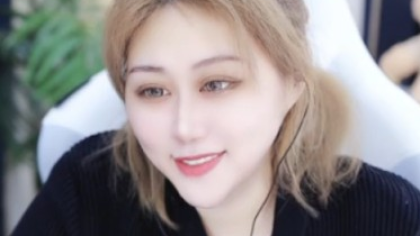 QJY喊话：女脱必比男脱打的激烈 - 歪阅